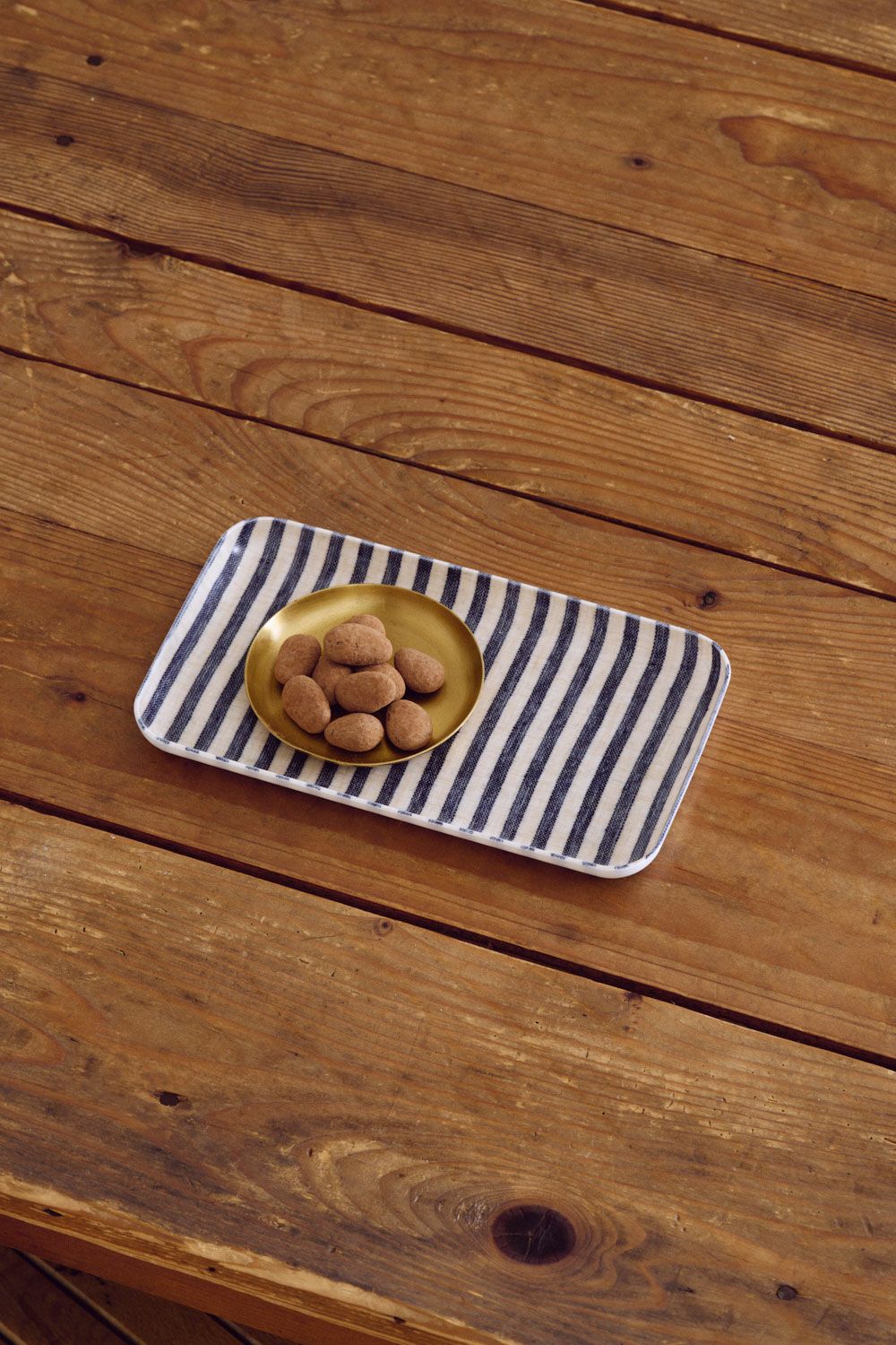 COATED LINEN TRAY | fog linen work